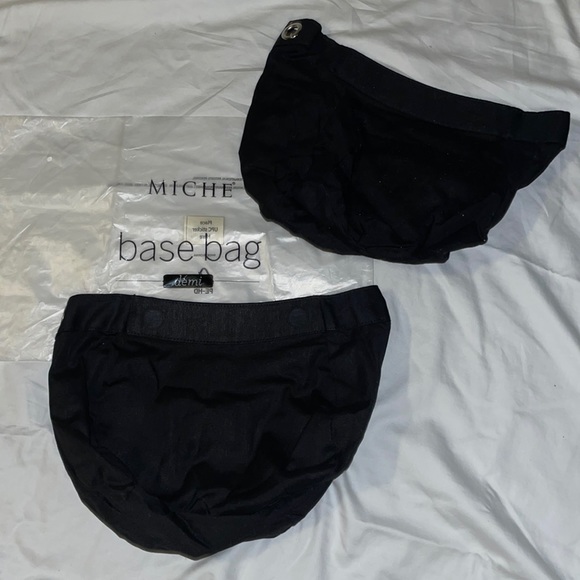 Miche | Bags | Miche Demi Base Bag In Black | Poshmark